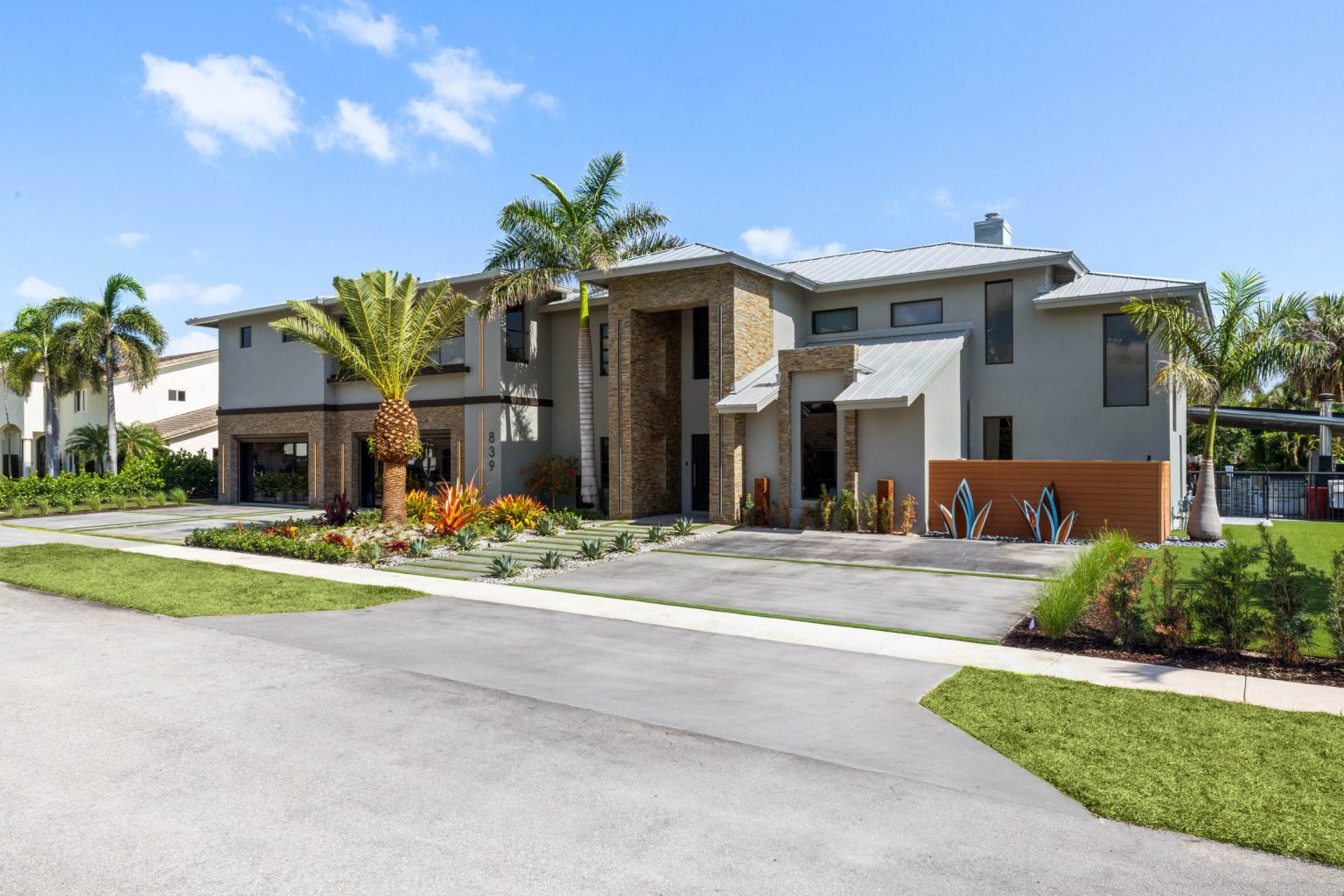 Modern Housing - SuperHouse